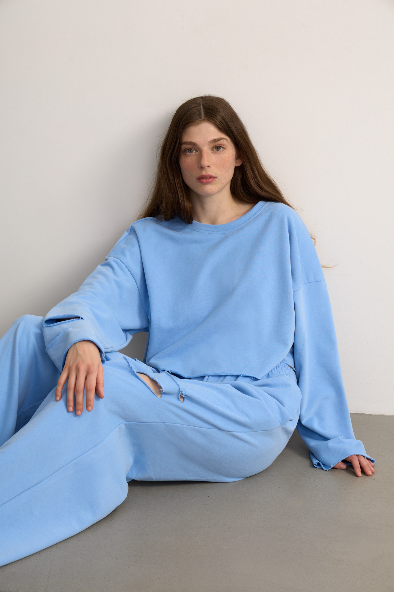 Свитшот укороченный с разрезами Mollis, цвет: голубой, 15-21-3265/1 со ...